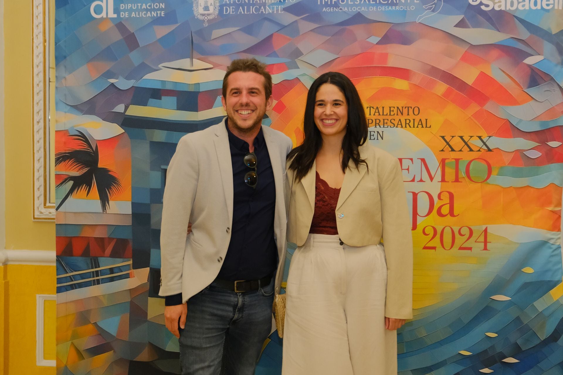 La gala de premios de Jovempa, foto a foto | TodoAlicante